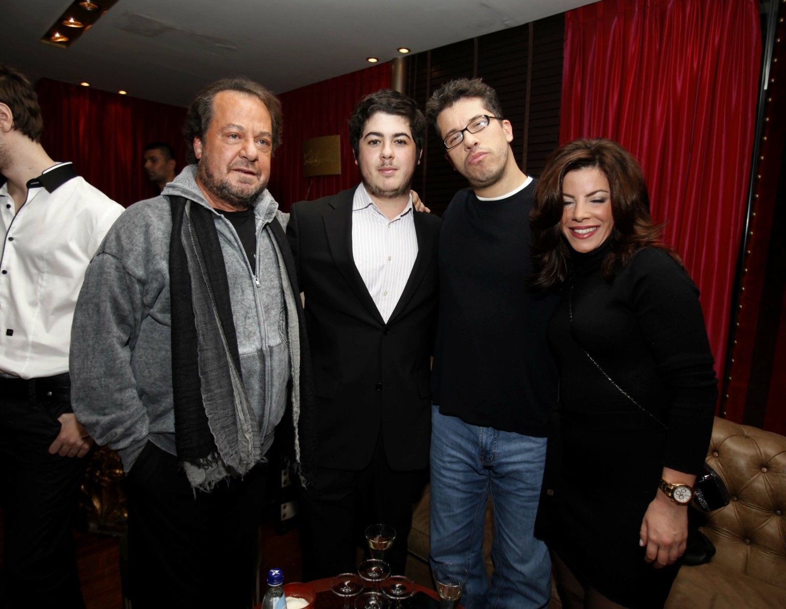 Γιάννης Πάριος: Βιογραφικό, ηλικία, τα νησιώτικα τραγούδια και η ...