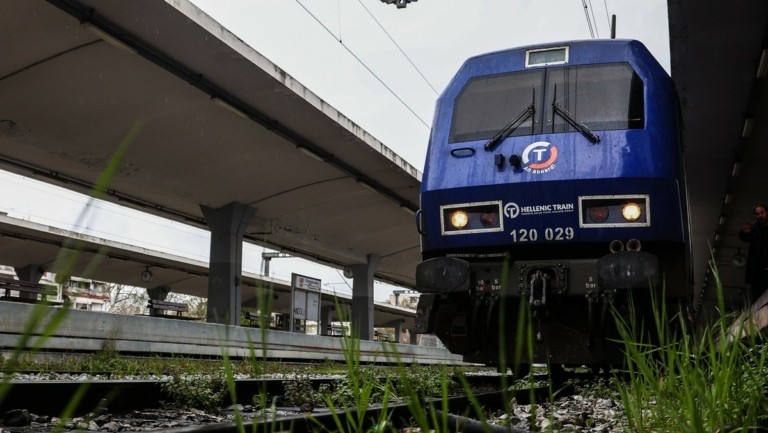 Hellenic Train: Ακινητοποιήθηκε λόγω βλάβης τρένο με 95 επιβάτες