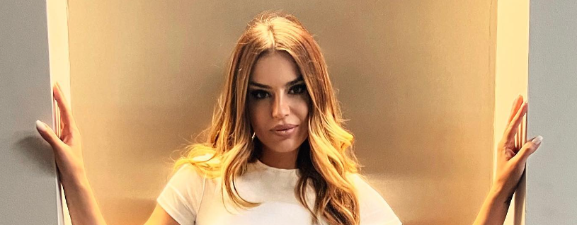 Χριστίνα Κολέτσα: Βιογραφικό, ηλικία, Fame Story, Instagram & ο λόγος ...